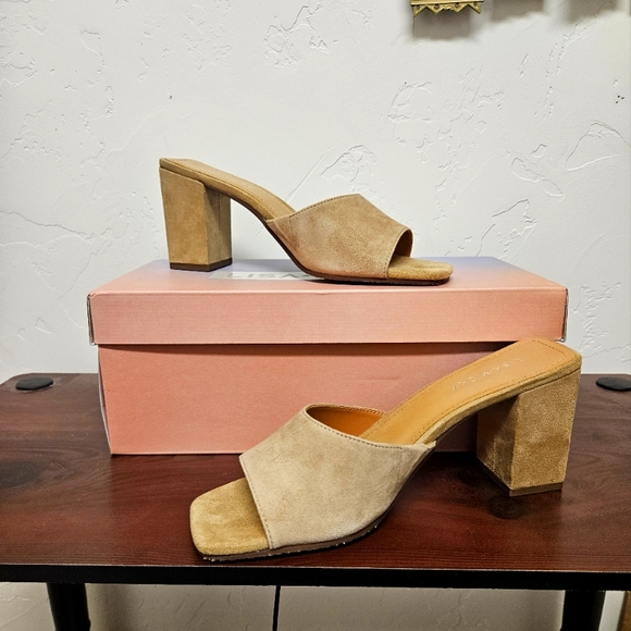 Lisa Vicky | Shoes | Lisa Vicky Suede Mules | Poshmark